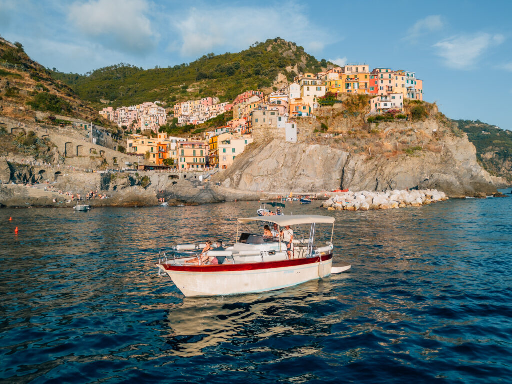 The Best Boat Tours in Cinque Terre: Discover the Most Popular Sea ...